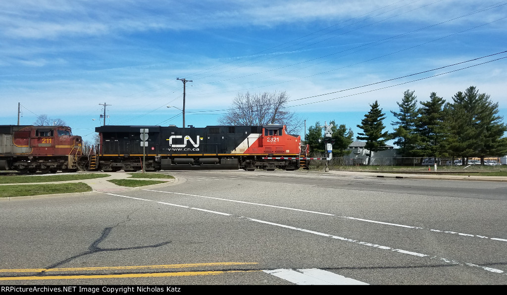 CN 2321